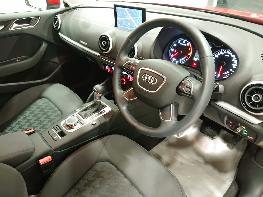 中古車のご紹介ⅡⅩ＊2016年A3SB スタッフブログ｜Audi 山陰