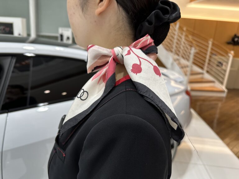 CAのスカーフ スタッフブログ｜Audi 山陰