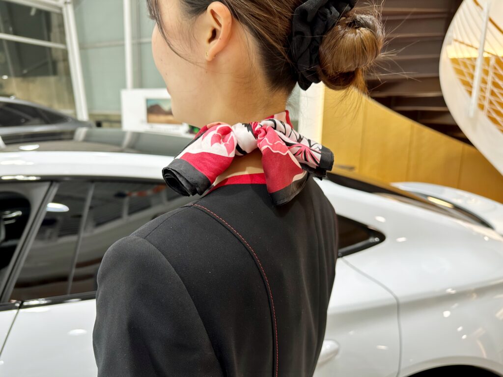 CAのスカーフ スタッフブログ｜Audi 山陰